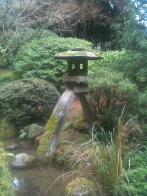Kotoji | Japanese Stone Lanterns & Basins