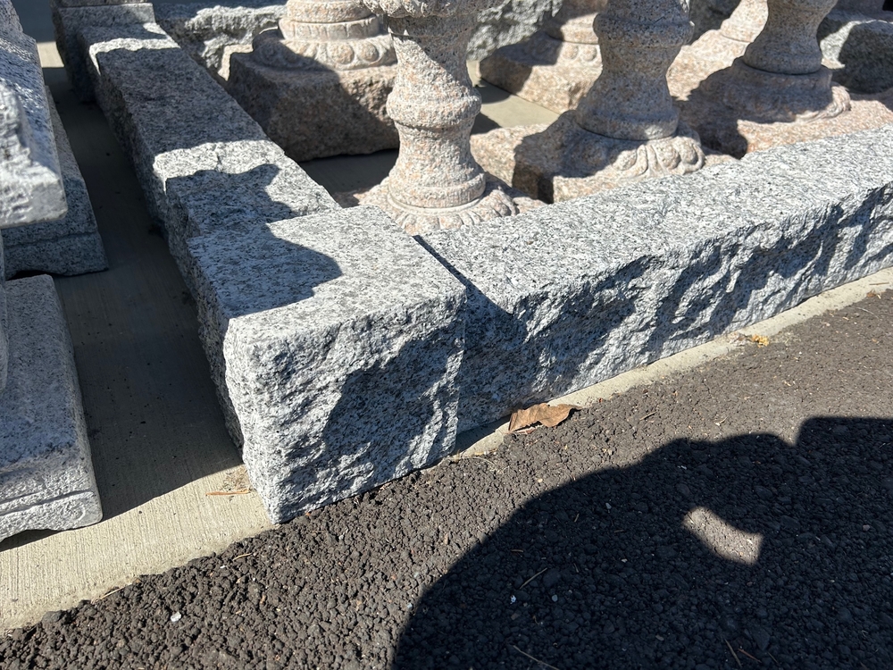 GRANITE CURBING AND ACCENTS | Stone Garden Furniture and Elements
